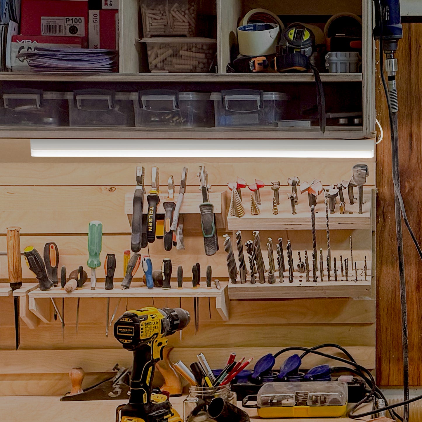 Arlec White 120cm Grid Connect Smart LED Batten